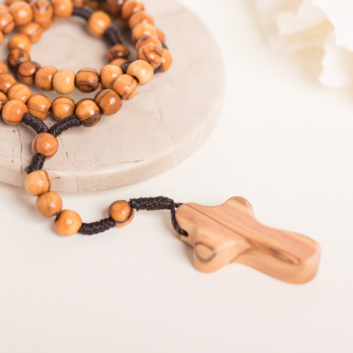 Rosario Cruz Ben – Santo Anello